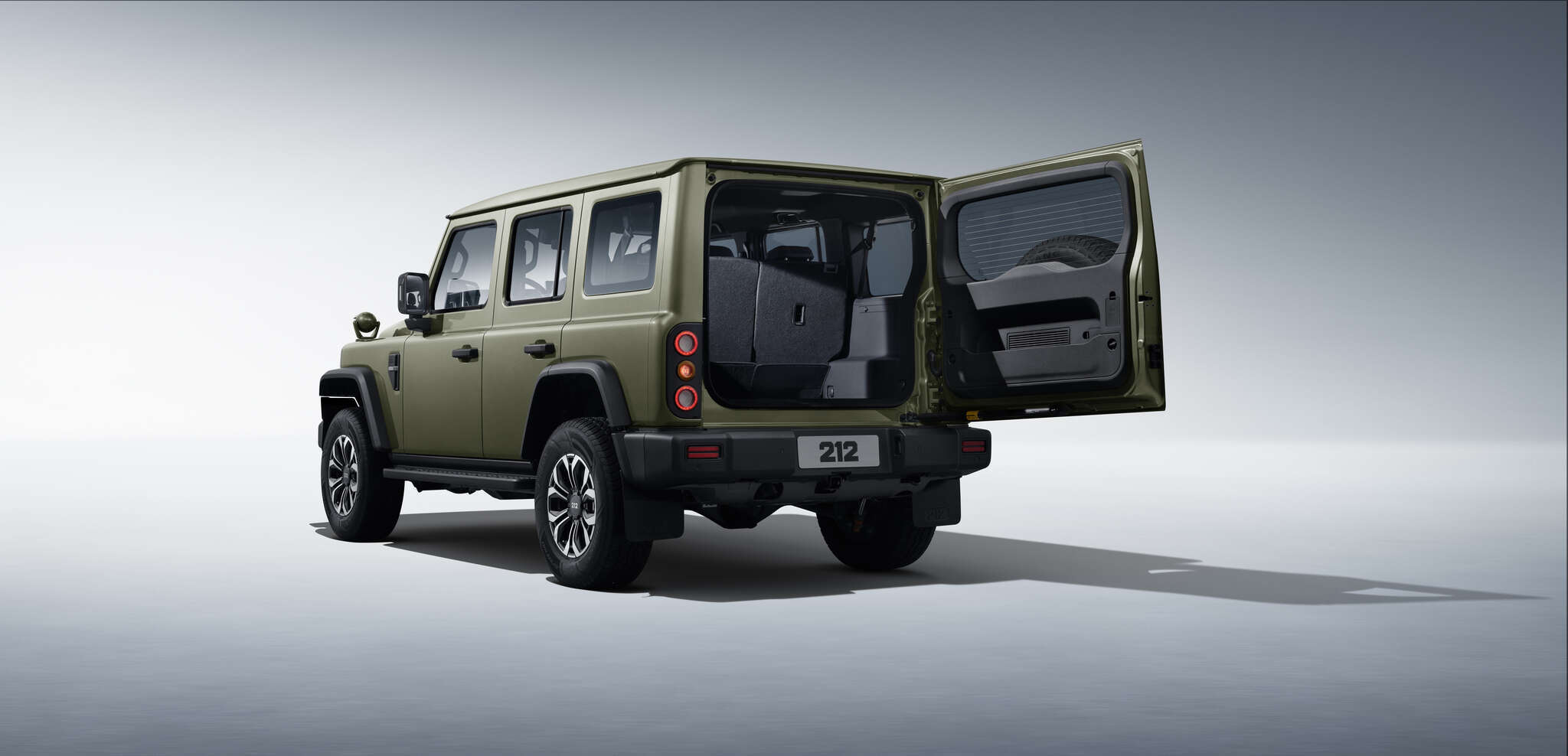 212 - Qatar / 212 Offroad / ‎ 212 Adventure